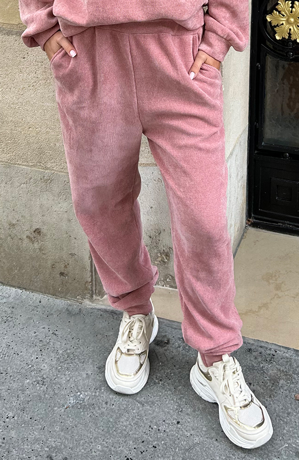 Lounge Broek Corduroy Dust Roze | Fashionmusthaves.nl